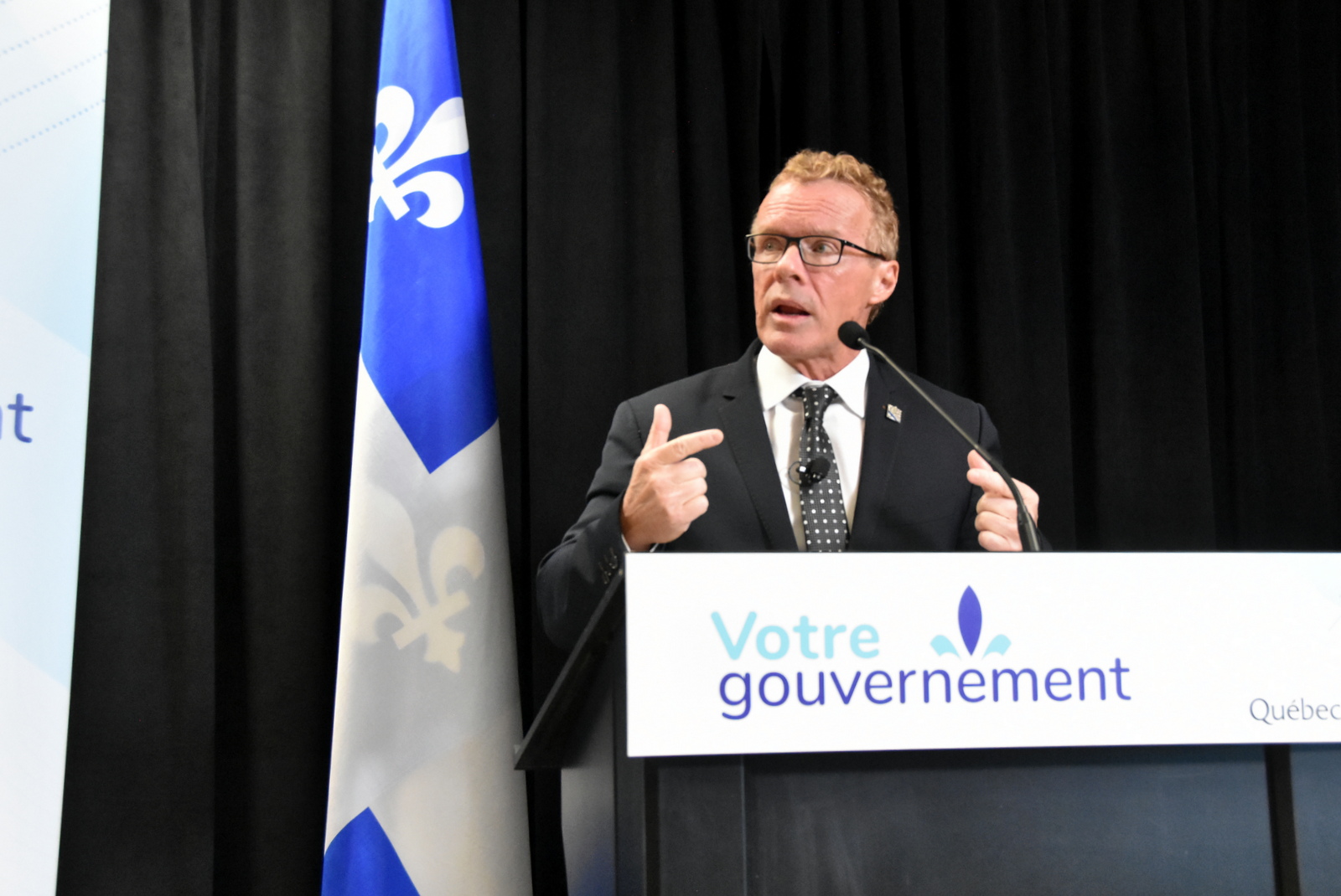 Projet de loi 42 : Le ministre Jean Boulet présente son projet de loi ...