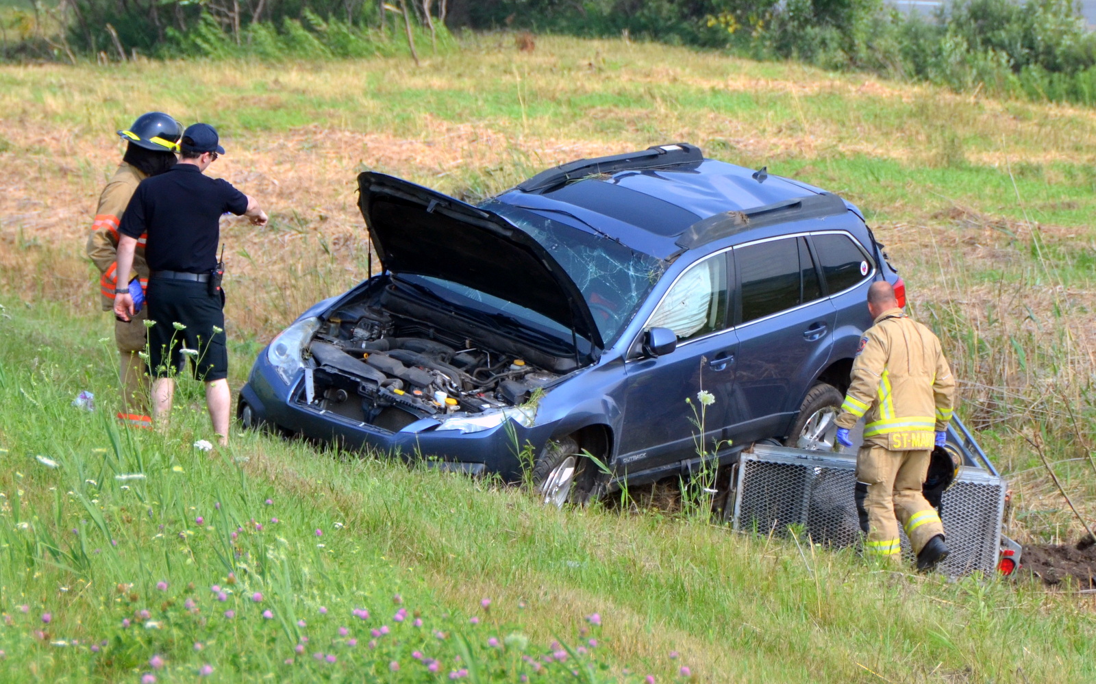 Sortie de route et embardée sur l’autoroute 55 impliquant une ...
